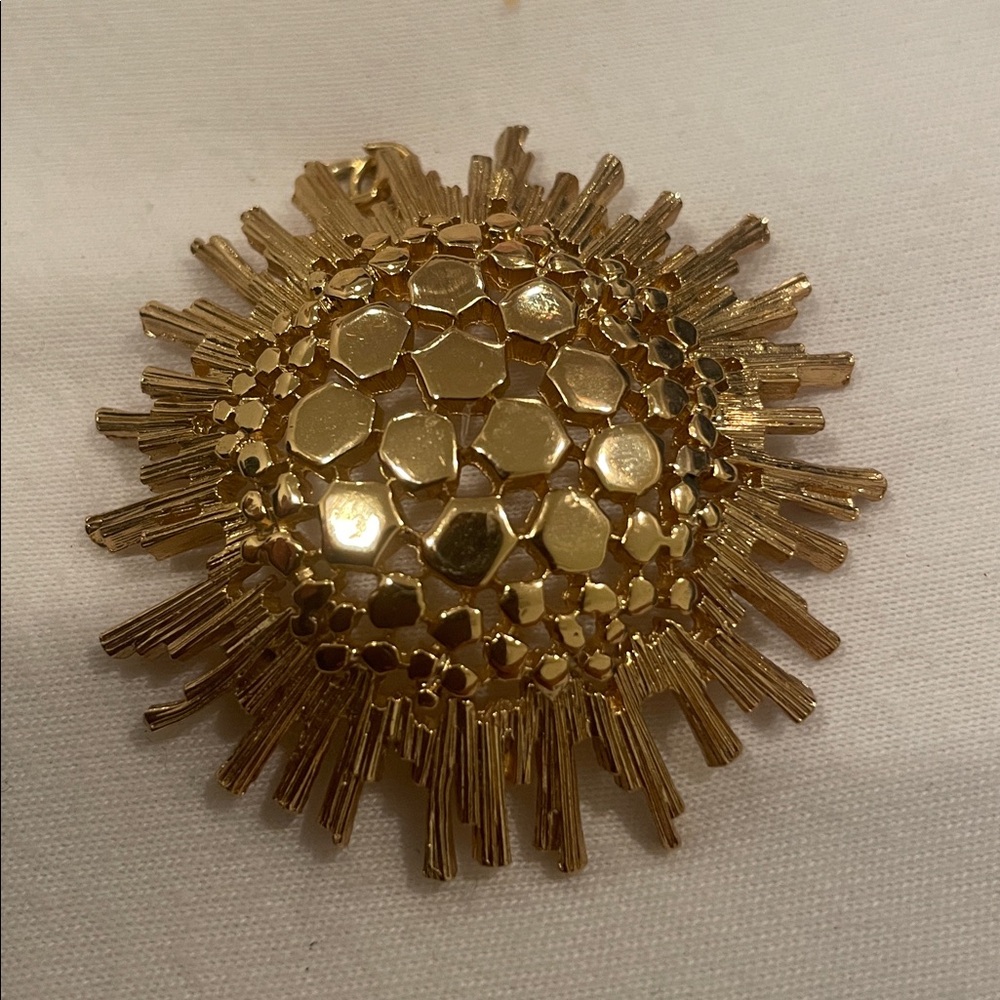 Gold Nugget Sunburst Pendant - Gem
